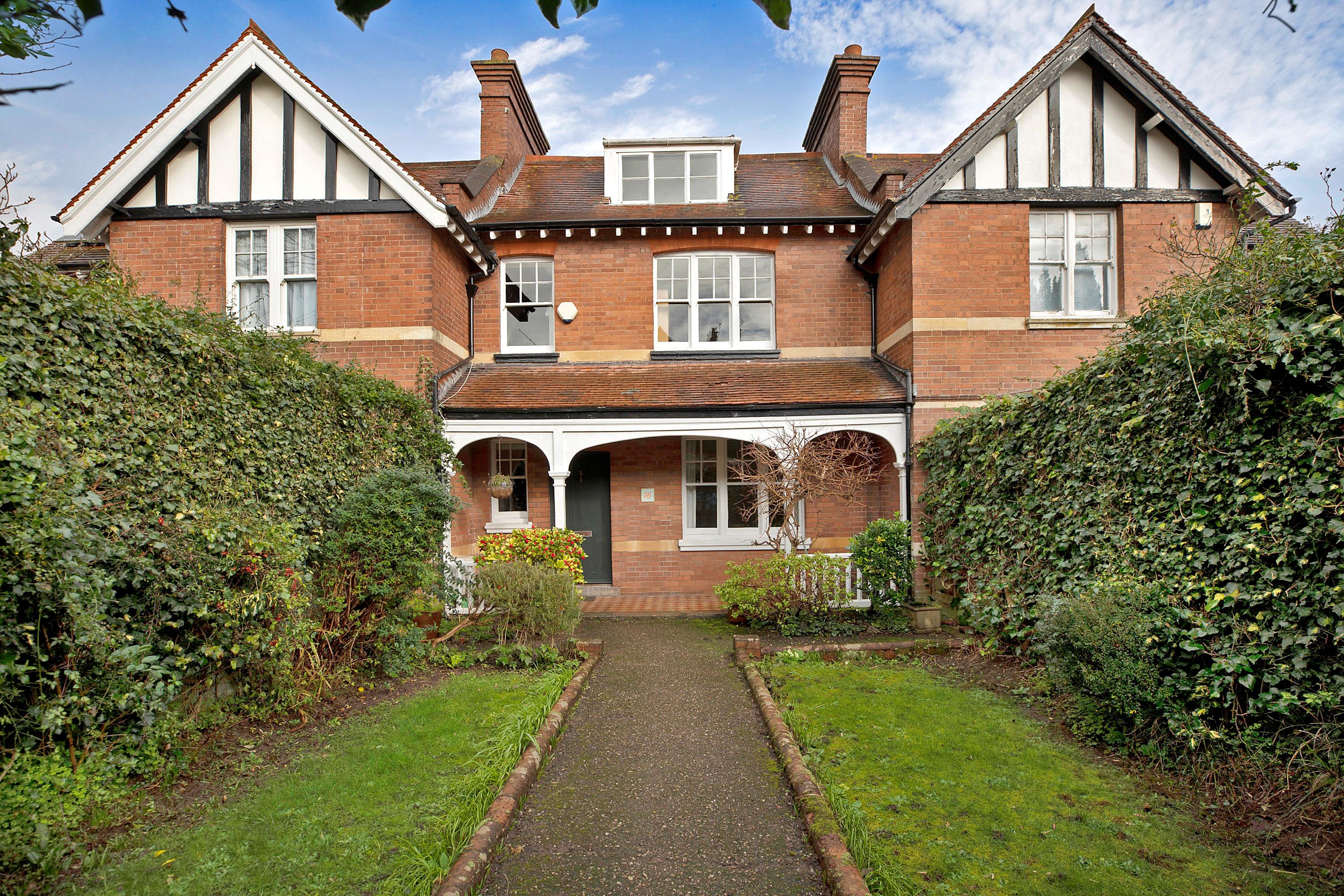 Free property report 16 Thornton Hill, Exeter, EX4 4NS - Chimnie