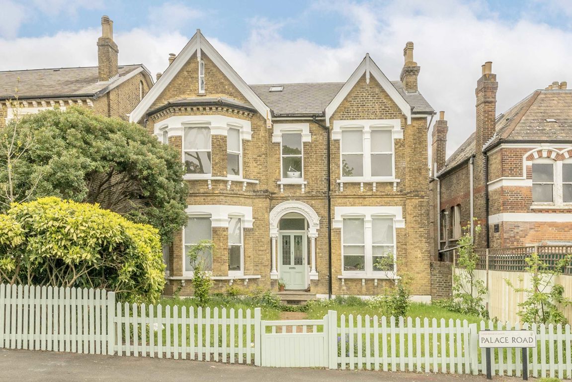Free property report 63, Palace Road, London, SW2 3LB - Chimnie