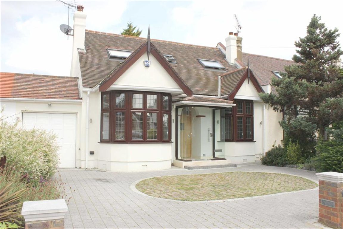 Free property report 65, Levett Gardens, Ilford, IG3 9BU - Chimnie