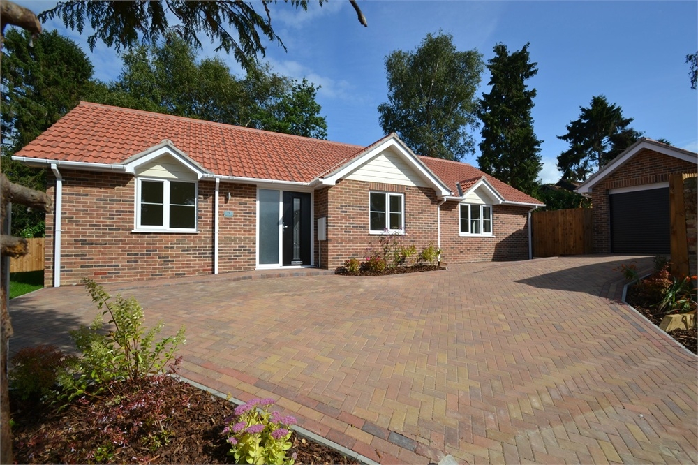 Free property report 71, Hillview Close, Rowhedge, Colchester, CO5 7HS ...