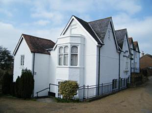 Free property report 3 The Priory, Dorking Road, Leatherhead, KT22 8HP ...