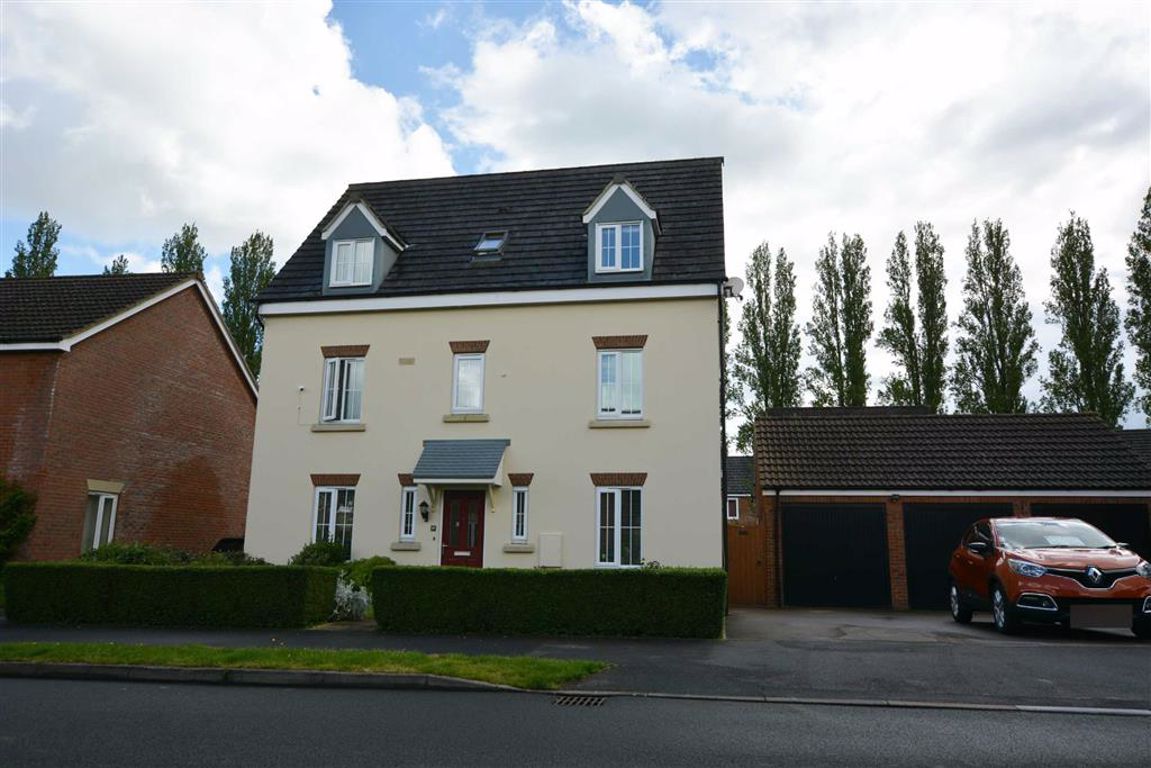Free Property Report 17 Staxton Drive Kingsway Quedgeley Gloucester