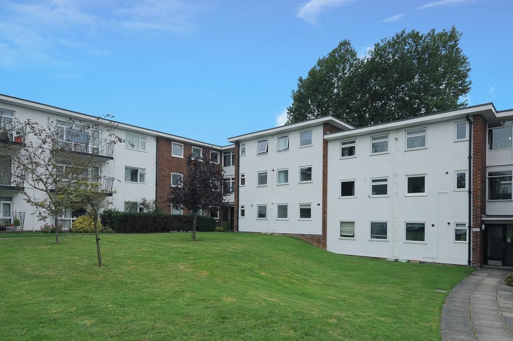 Free property report 37 Leighton Court, Copperdale Close, Earley ...