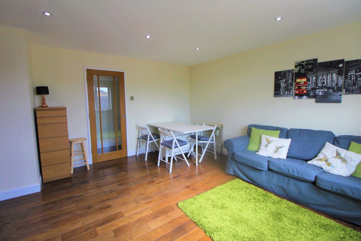Free property report Flat 6, 212, Westferry Road, London, E14 3RT - Chimnie