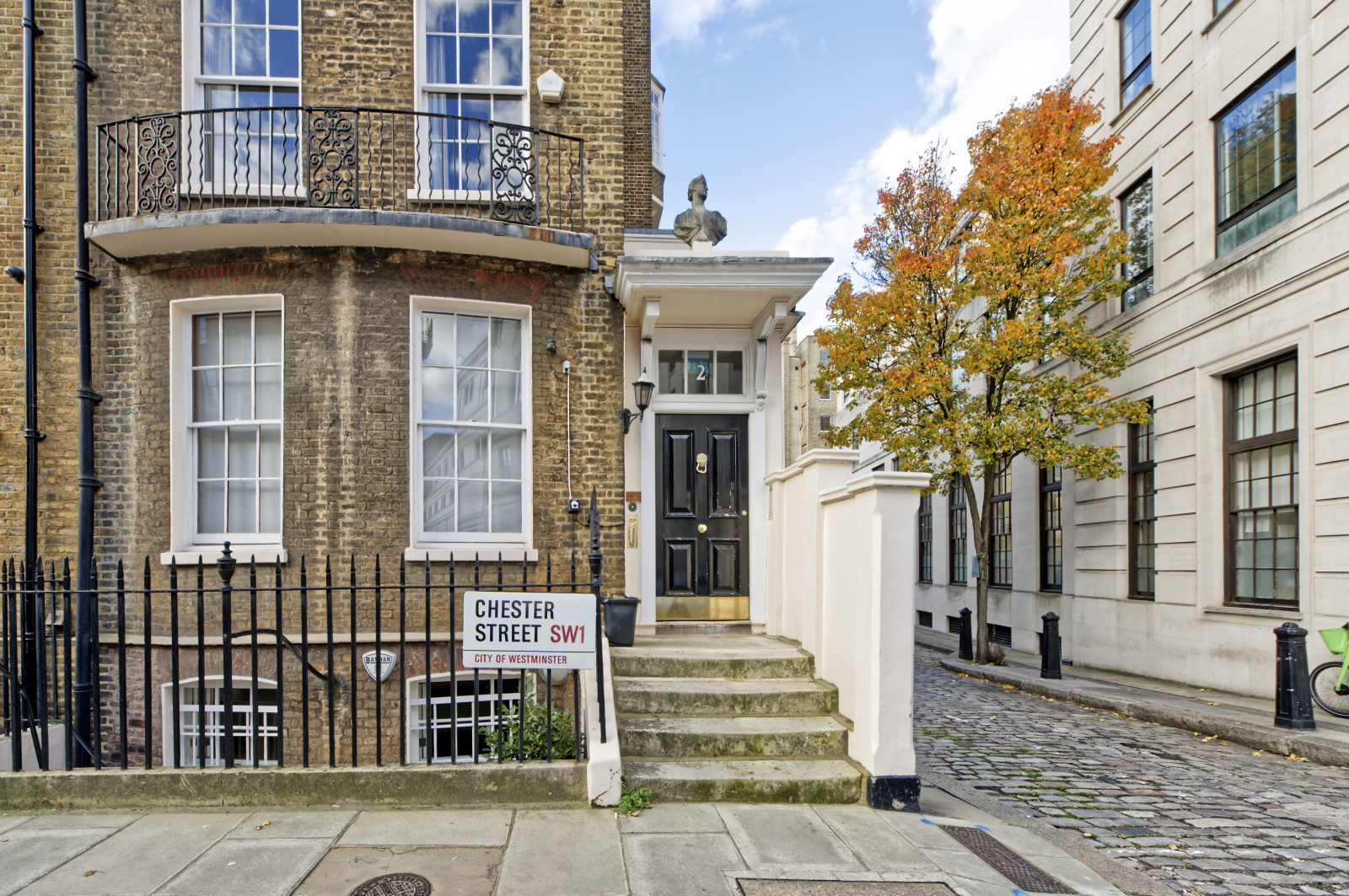 Free property report Flat 2, 2, Chester Street, London, SW1X 7BB - Chimnie