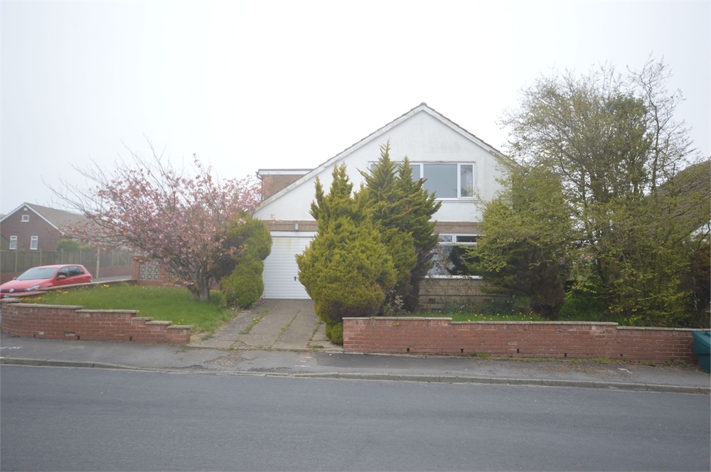 Free property report 41, Sea View Drive, Scarborough, YO11 3HY - Chimnie