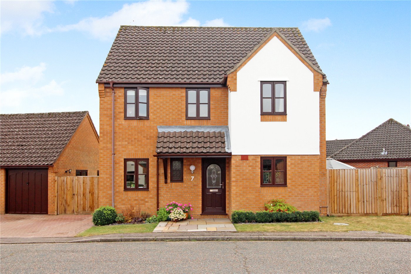 Free property report 7, The Ramblers, Poringland, Norwich, NR14 7QN ...