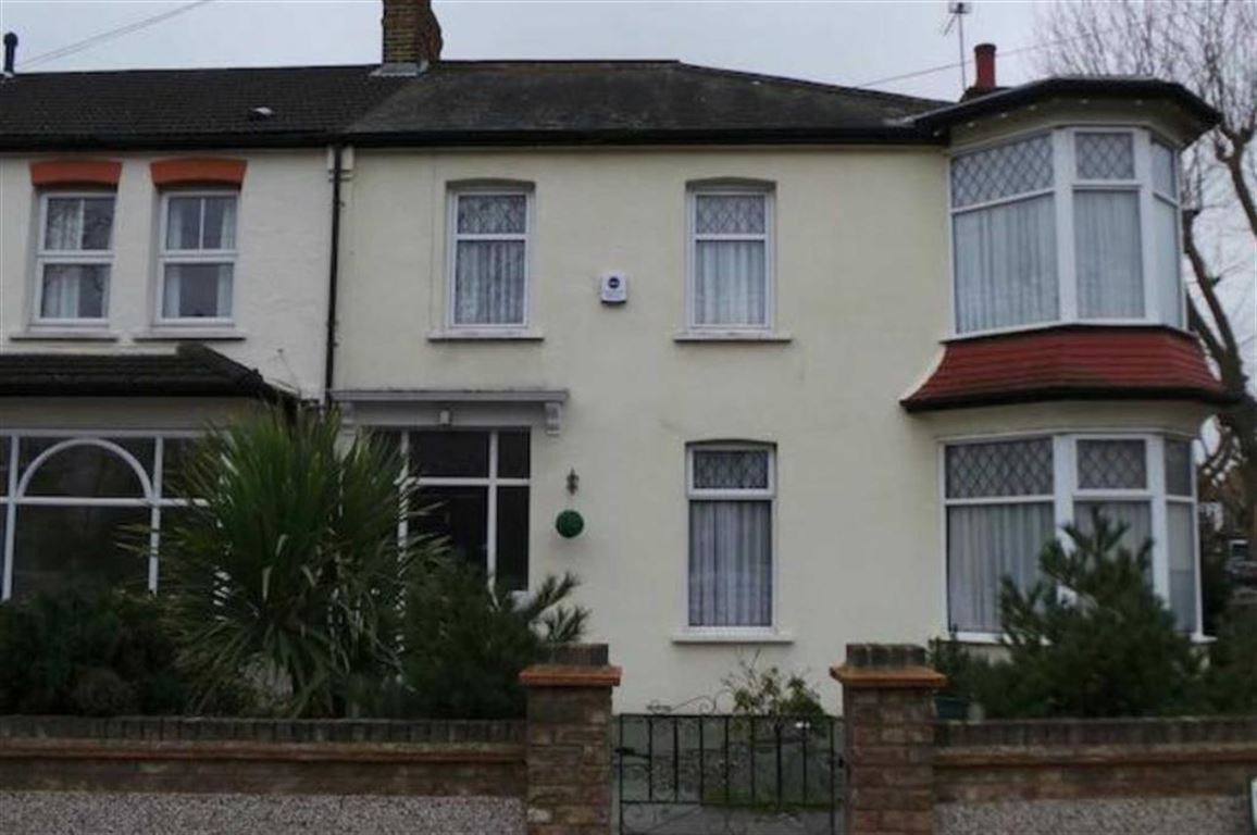 Free property report 11, Edenbridge Road, Enfield, EN1 2LL - Chimnie