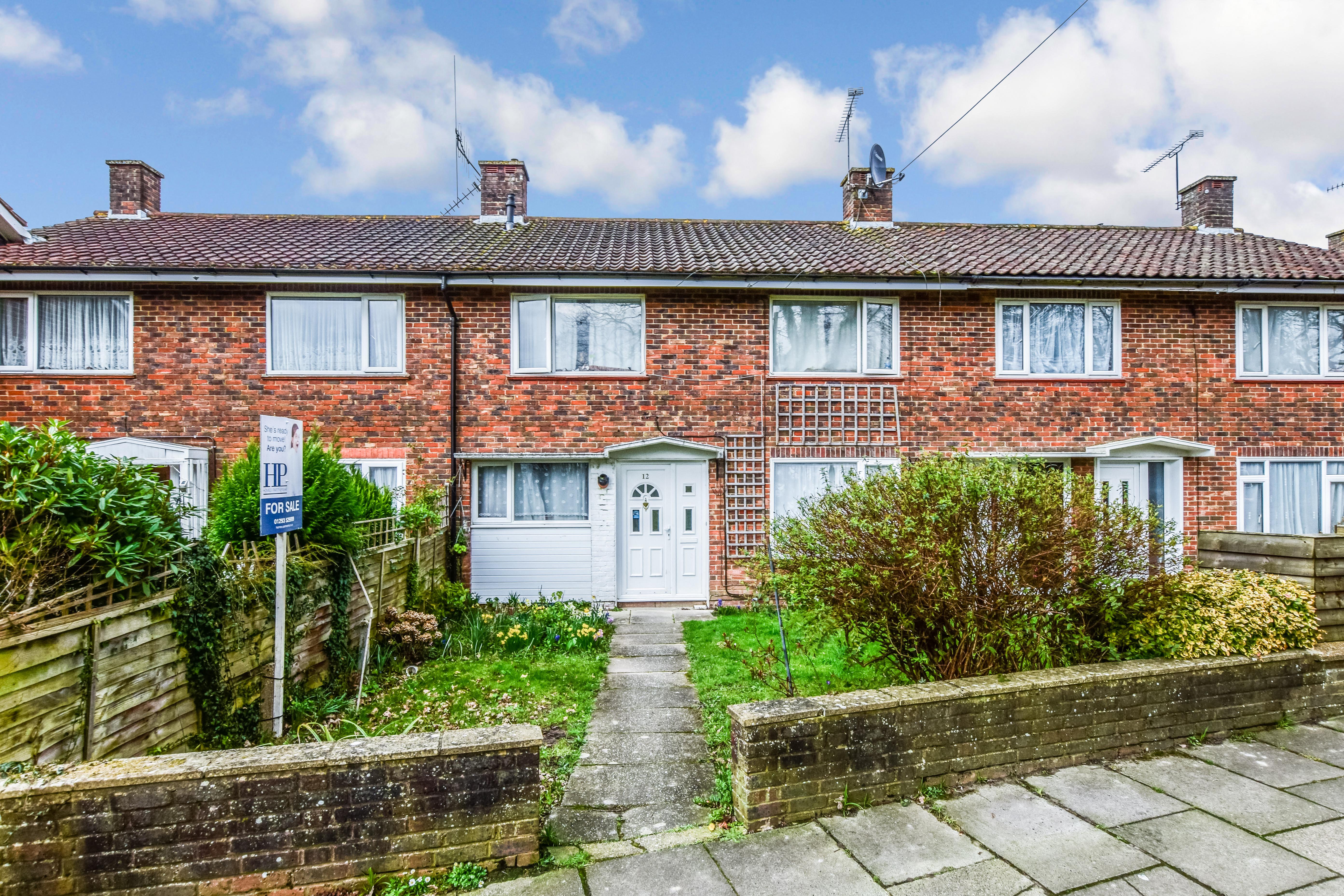 Free property report 12, Green Walk, Crawley, RH10 8HX - Chimnie