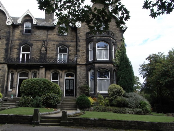 Free property report Flat 4, 8, Mount Royd, Bradford, BD8 7AY - Chimnie