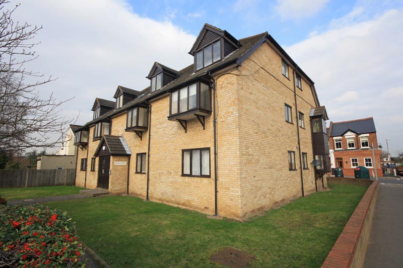 Free property report Flat 11, Jeffreys House, 55 Bond Road, Tolworth ...