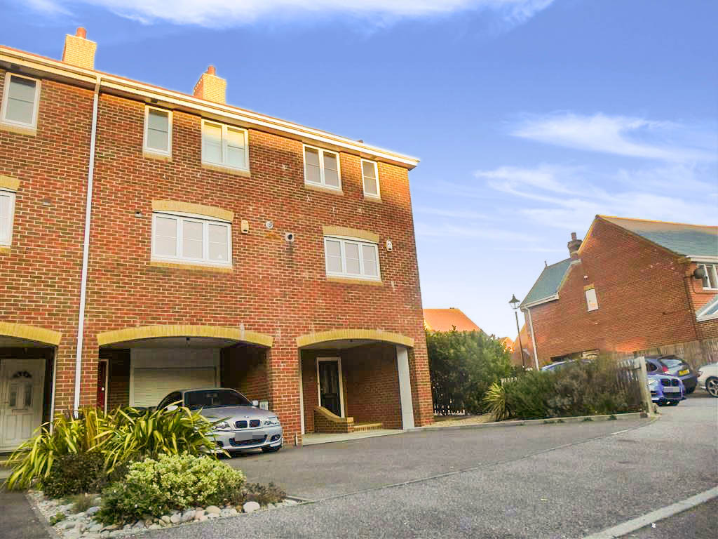 Free property report 32, Phoenix Drive, Eastbourne, BN23 5PG - Chimnie