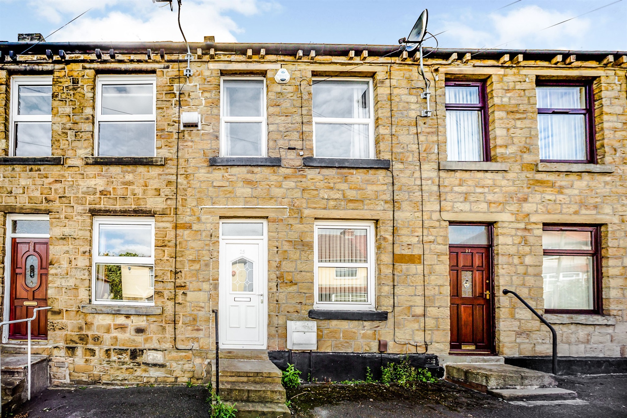 Free property report 25, Dalton Fold Road, Huddersfield, HD5 9NL - Chimnie