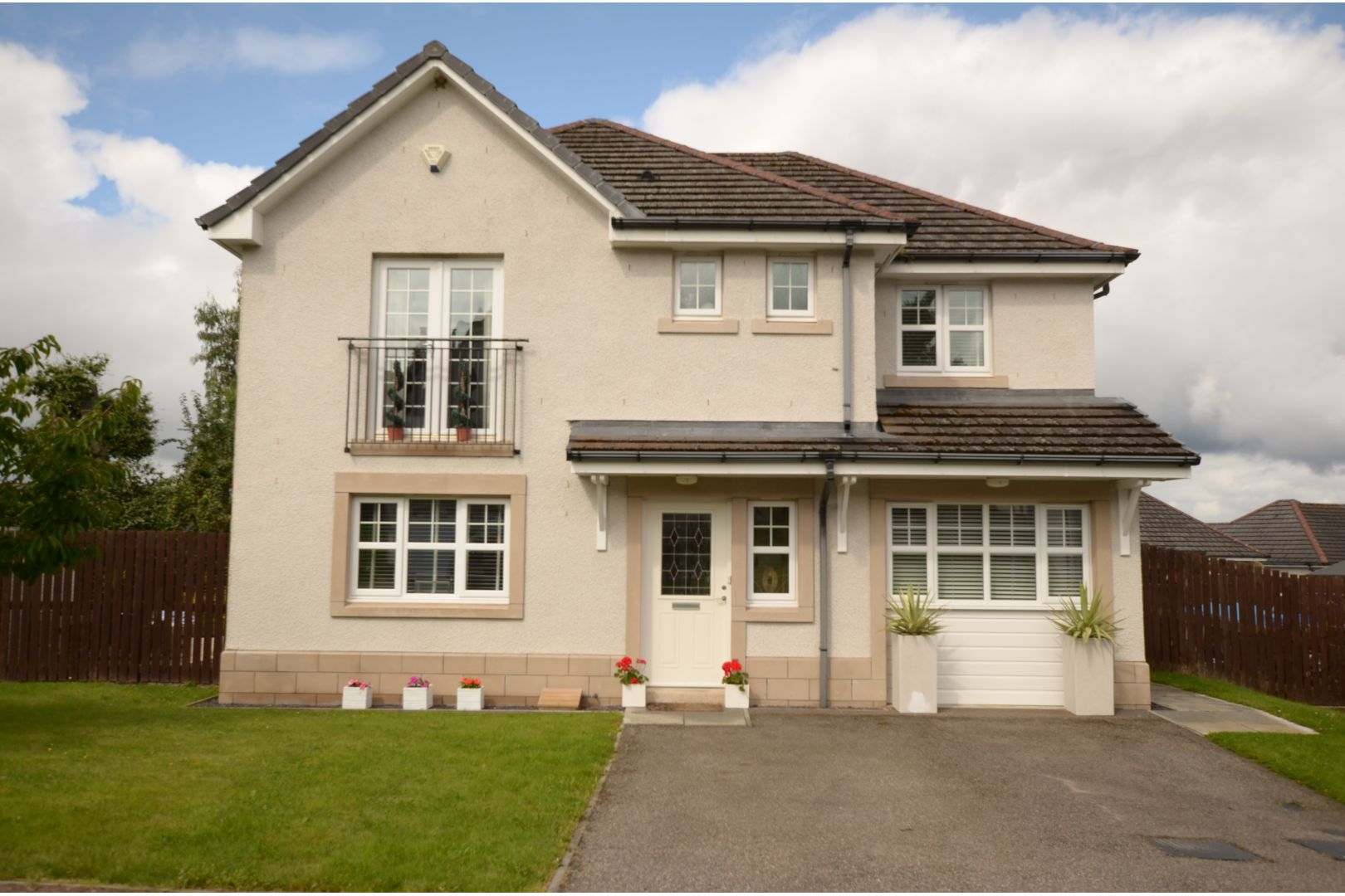 Free property report 14, Briargrove Gardens, Inshes, Inverness, IV2 5AH ...