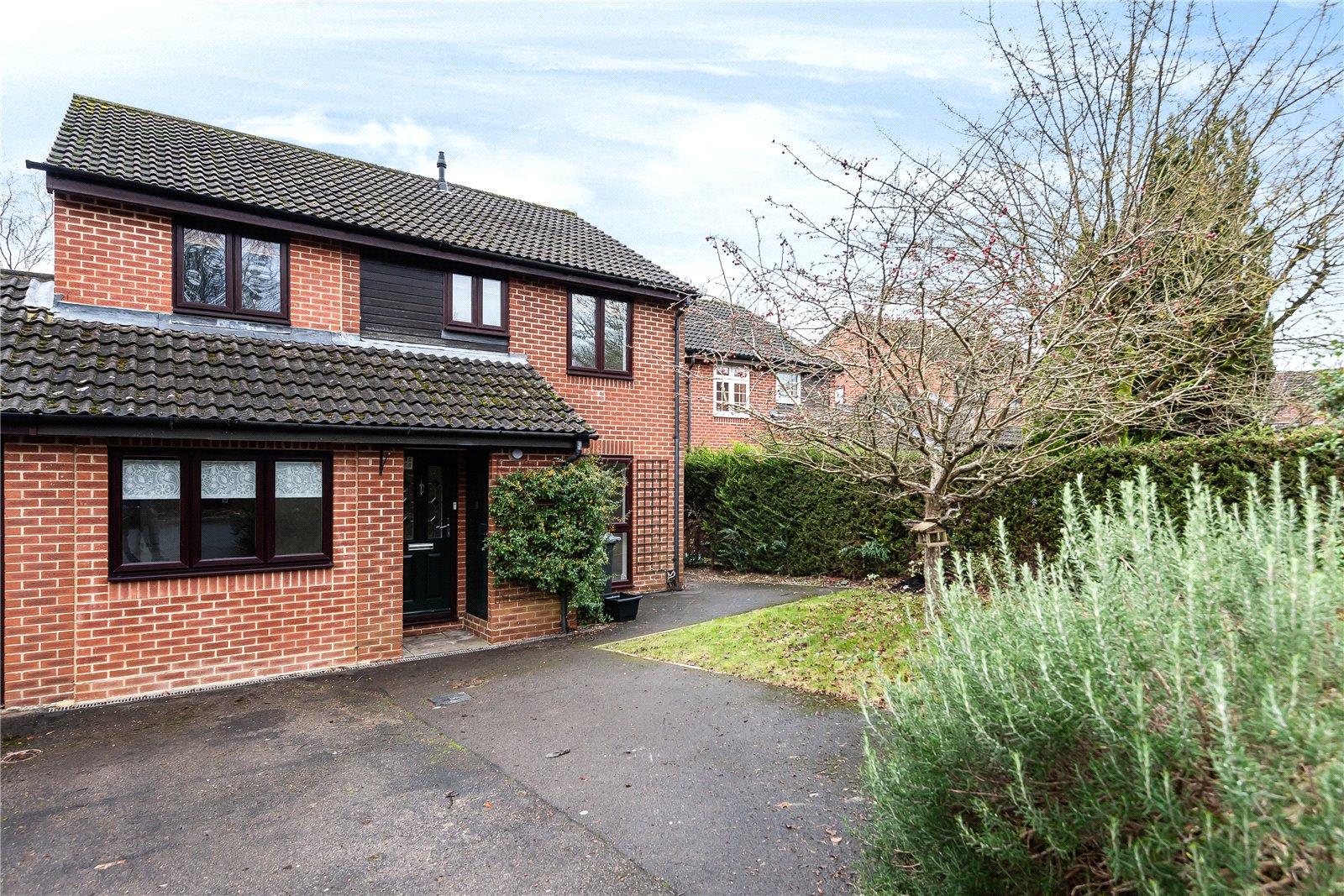 Free property report 4, Falcon View, Winchester, SO22 4EP - Chimnie
