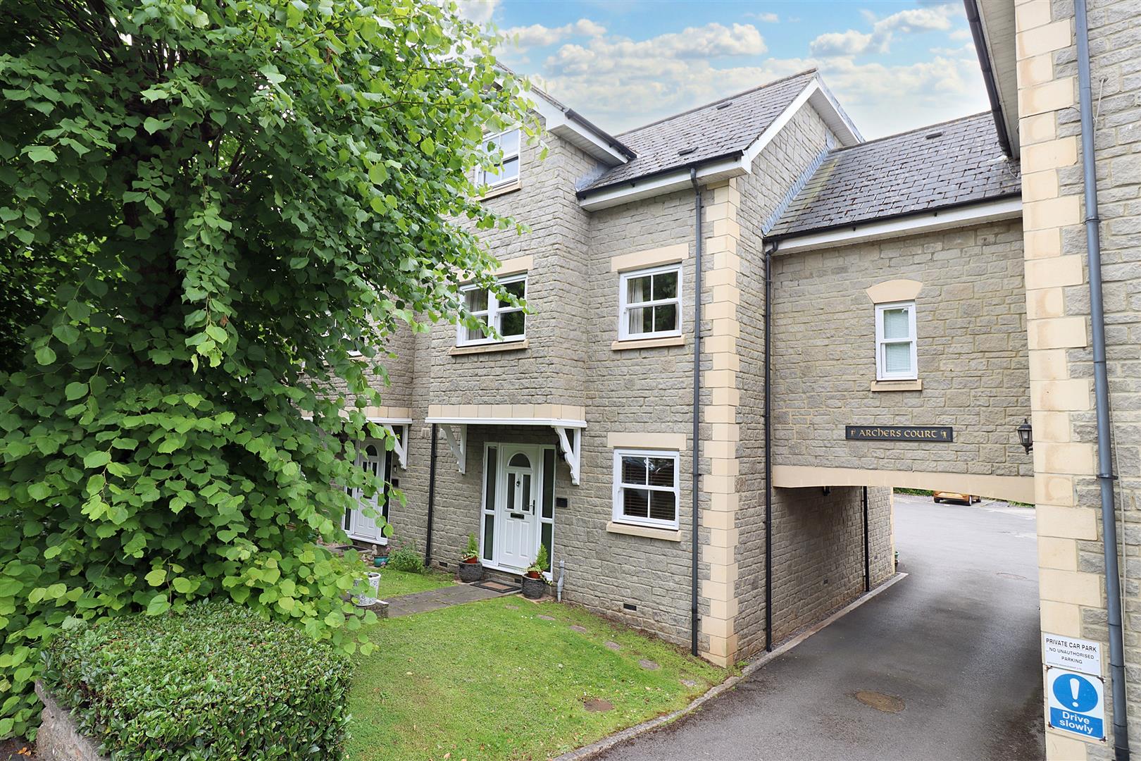 Free property report 14 Archers Court, 4, Linden Road, Clevedon, BS21 ...