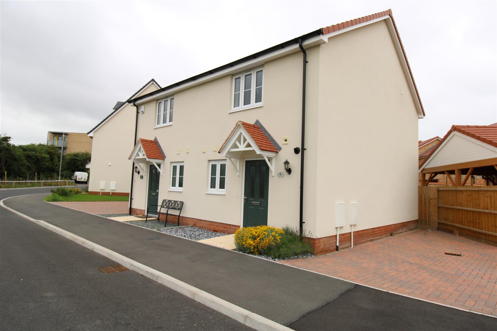Free property report 4, Hamford Crescent, Walton On The Naze, CO14 8FJ ...