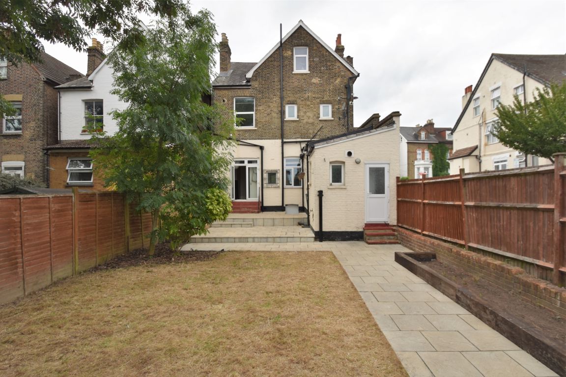 Free property report Flat 2, 10, Upper Grove, London, SE25 6JU - Chimnie
