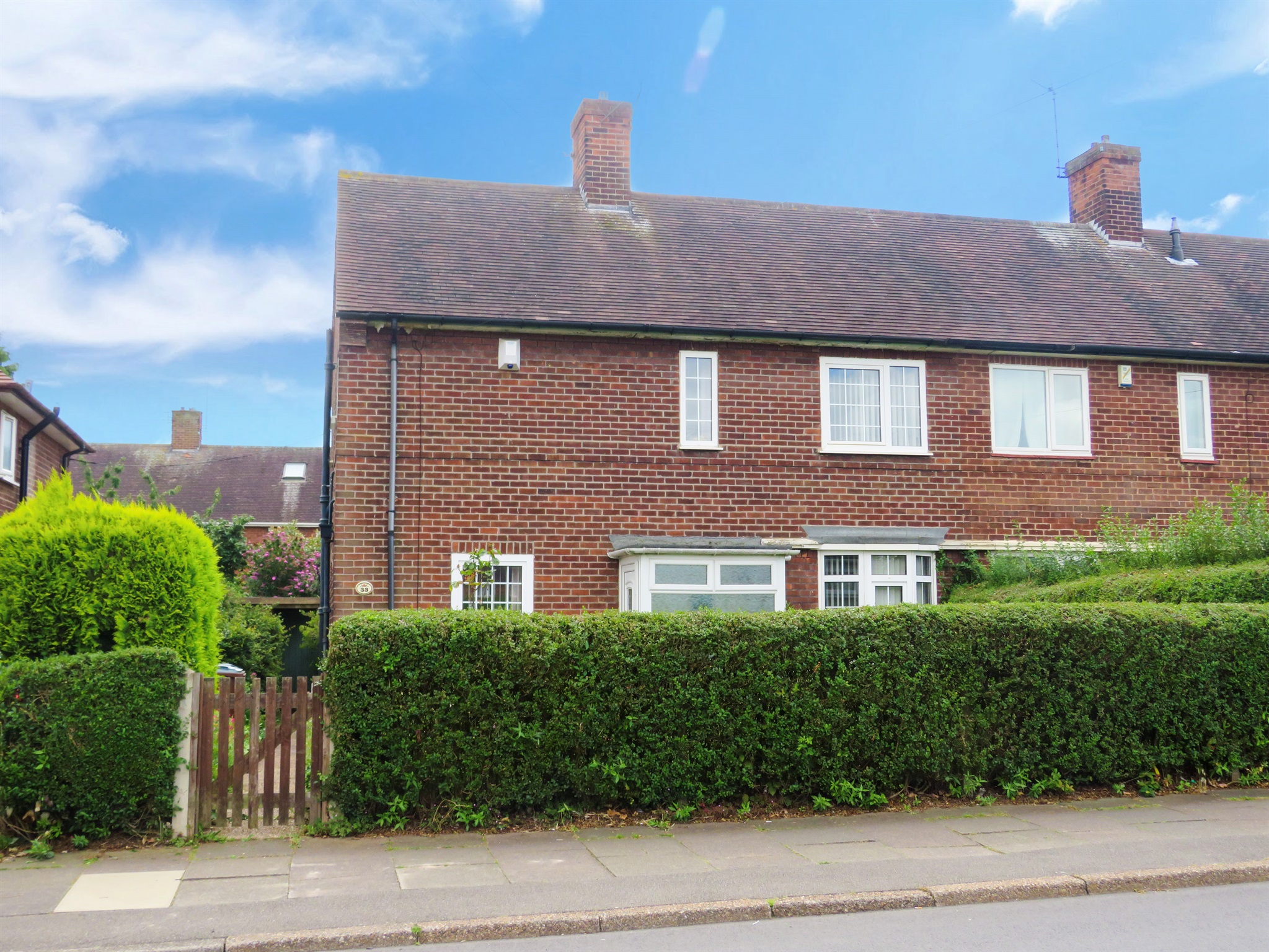 Free property report 33, Helston Drive, Nottingham, NG8 6JN - Chimnie