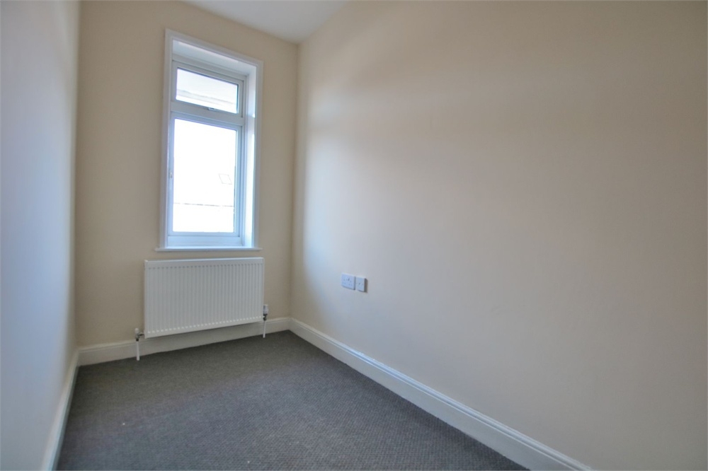 Free property report 5 Stanton Avenue, Northampton, NN3 6BZ - Chimnie