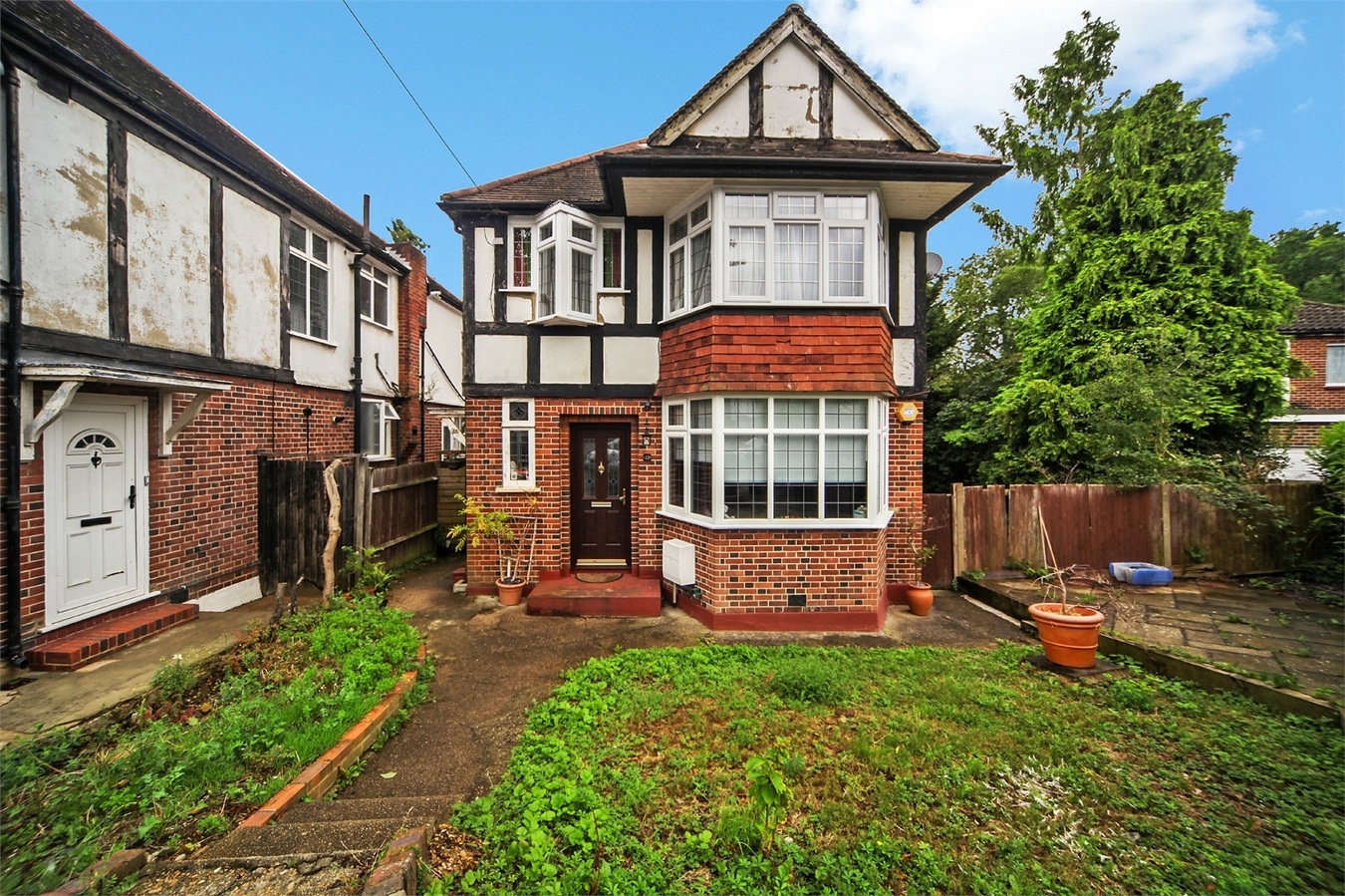 Free property report 32 Wells Drive, London, NW9 8DG - Chimnie