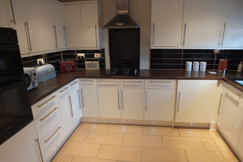 Free property report 34, Cricklewood Drive, Stoke-on-trent, ST6 5SA ...