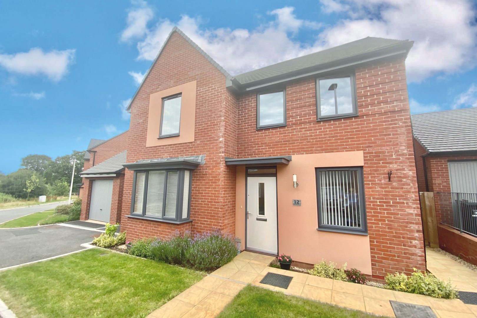Free property report 12 Flint Field Way, Tithebarn, Exeter, EX1 3XN - Chimnie