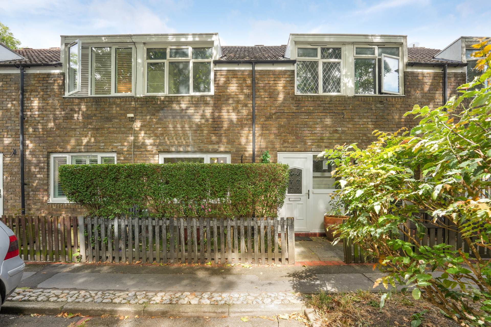 Free property report 15, Mccall Close, London, SW4 6PT - Chimnie