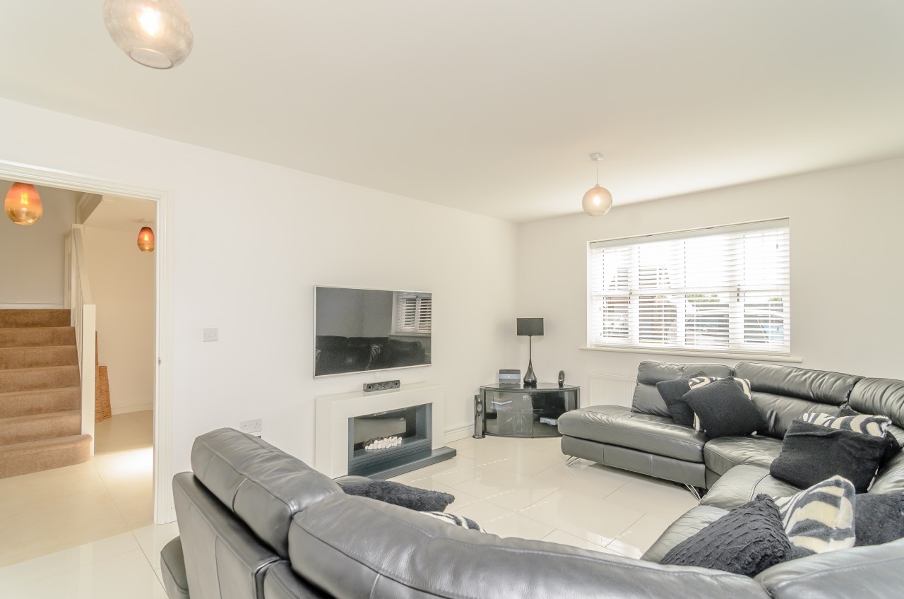 Free property report 14, Bedford View, Manea, March, PE15 0US - Chimnie