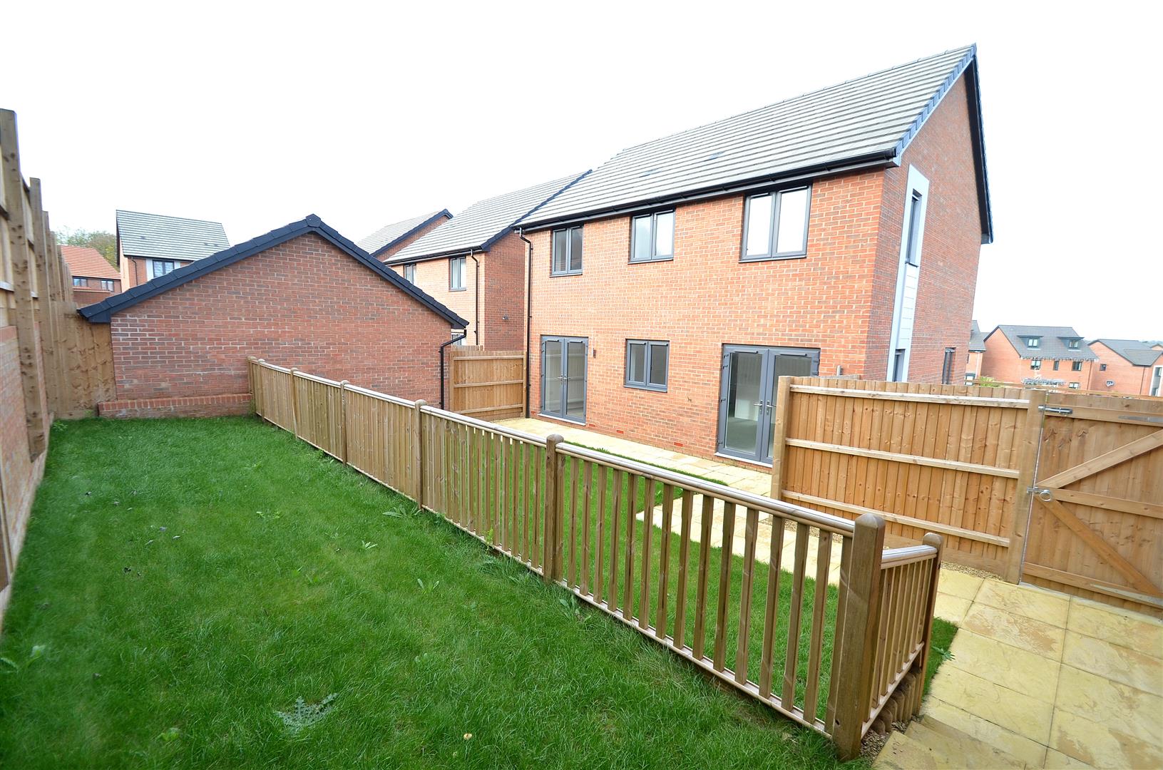 Photos of Manor Grange, Ortensia Drive, Wavendon MK17 - 66645459 ...
