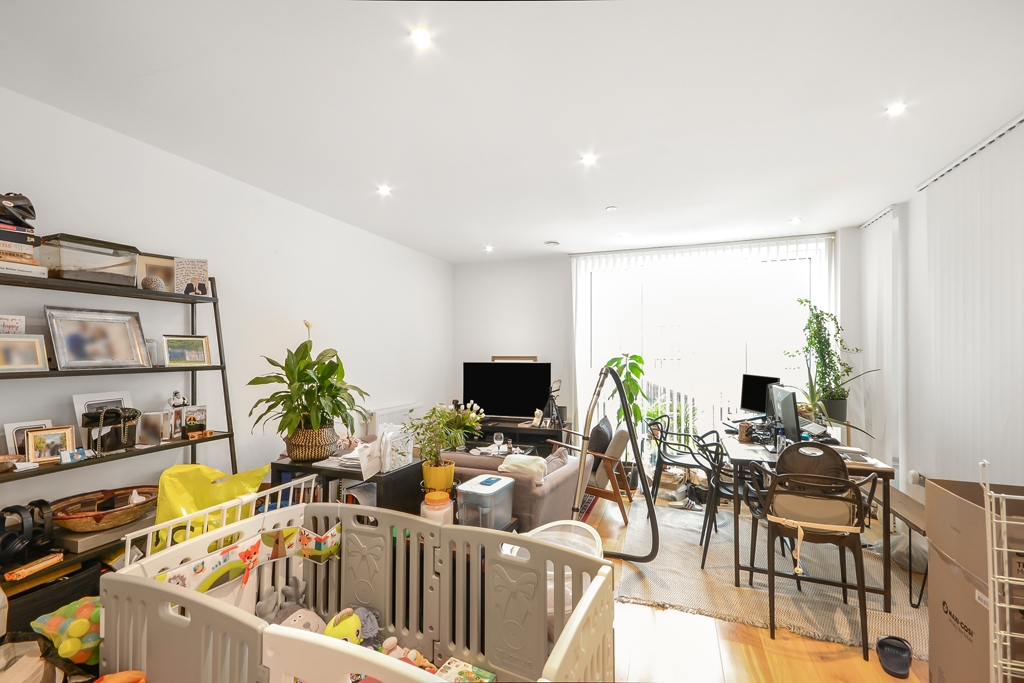 Free property report 208, Centurion Tower, 5, Caxton Street North ...