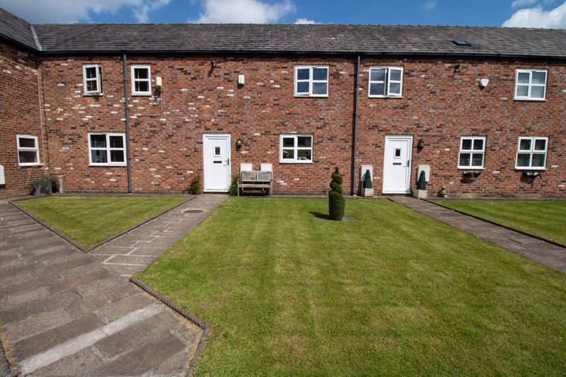 Free property report 14 Moss Hall Farm Cottages, Plodder Lane, Bolton ...
