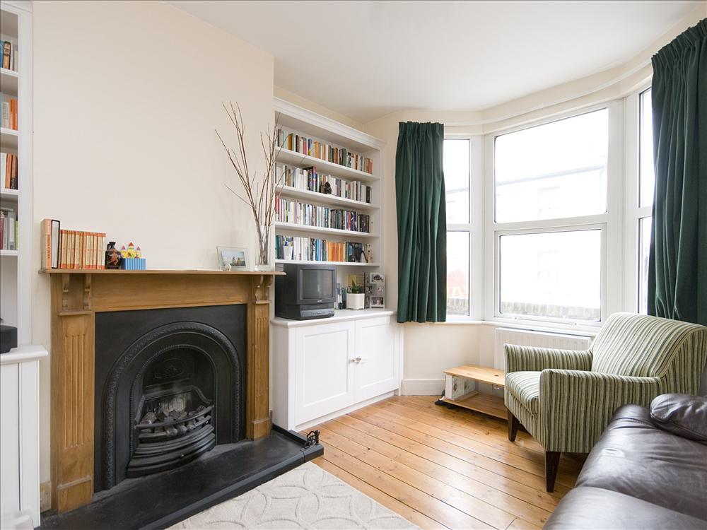 Free property report 28, Gough Road, London, E15 1SX - Chimnie
