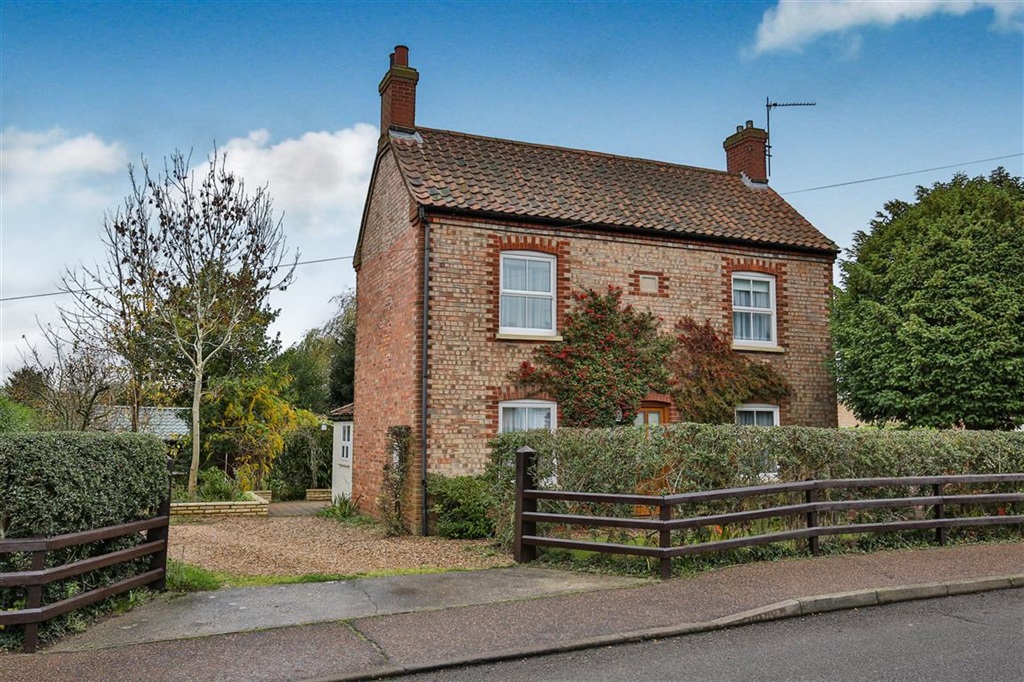 Free property report 61 Hungate Street, Aylsham, NR11 6EA - Chimnie