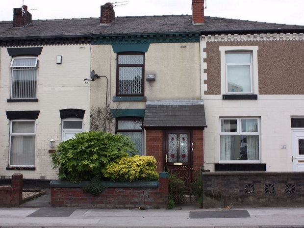 Free property report 122, Morris Green Lane, Bolton, BL3 3LJ - Chimnie