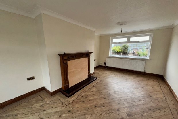 Photos of Breck Bank Crescent, Newark NG22 - 68910276 | PrimeLocation