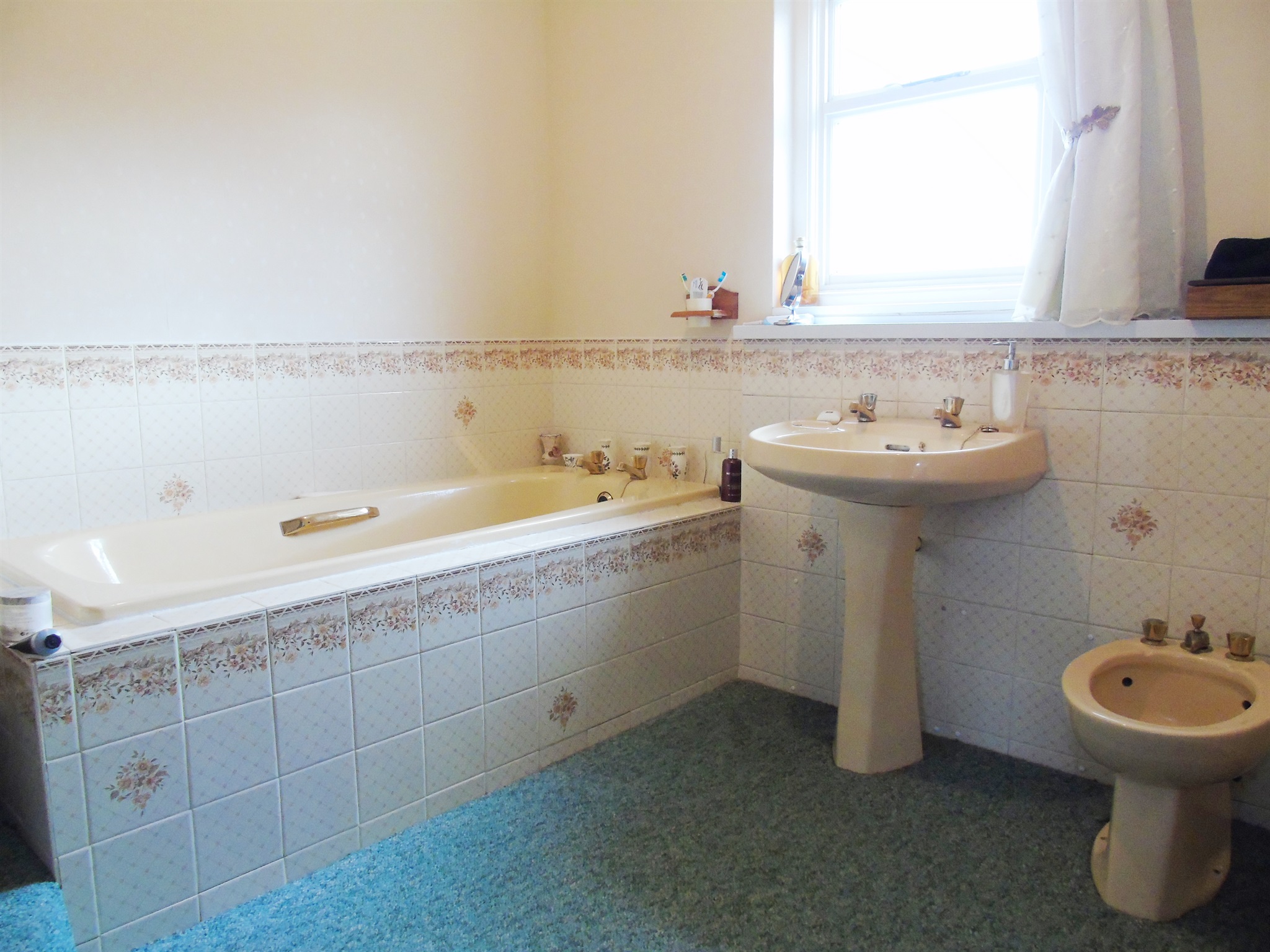 Free property report 6 Baroness Place, Penarth, CF64 3UL - Chimnie