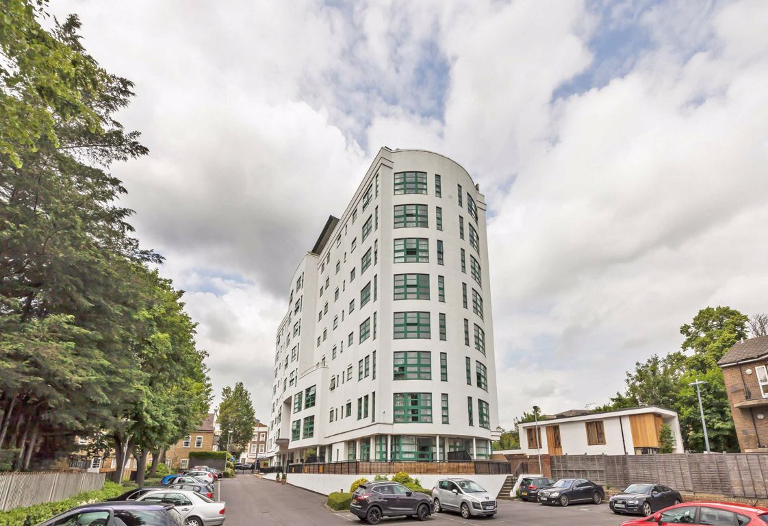 Free property report Flat 31 Rivers House, Aitman Drive, Kew Bridge ...
