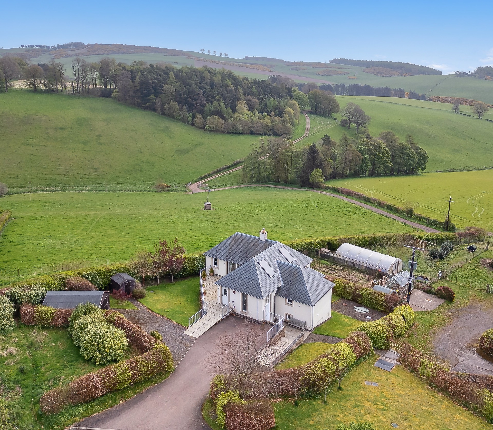 Free property report Glentarkie Cottage, Glentarkie, Strathmiglo, Cupar ...
