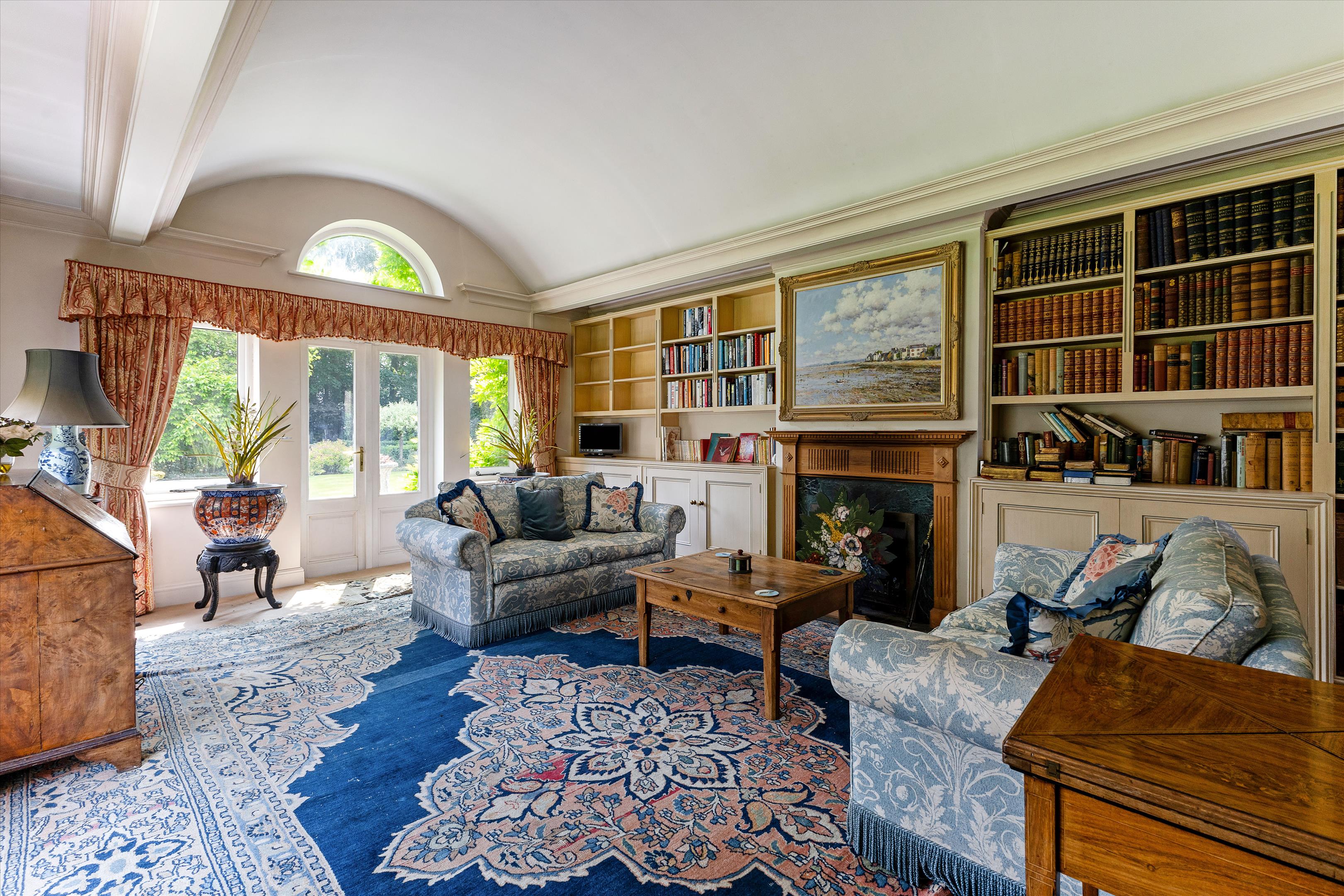 4 bedroom cottage for sale in Hook - Million Plus.com The Luxury ...