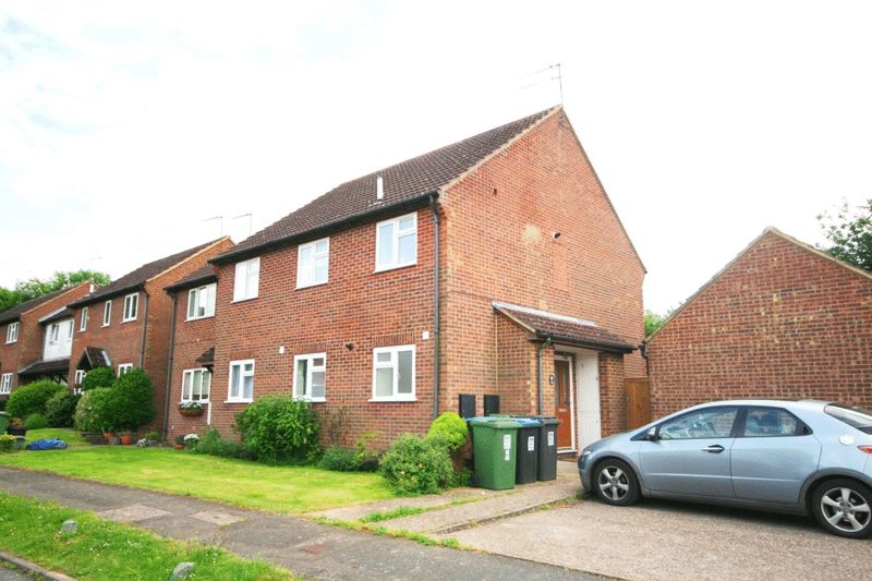 Free property report 46, Austins Mead, Bovingdon, Hemel Hempstead, HP3 ...