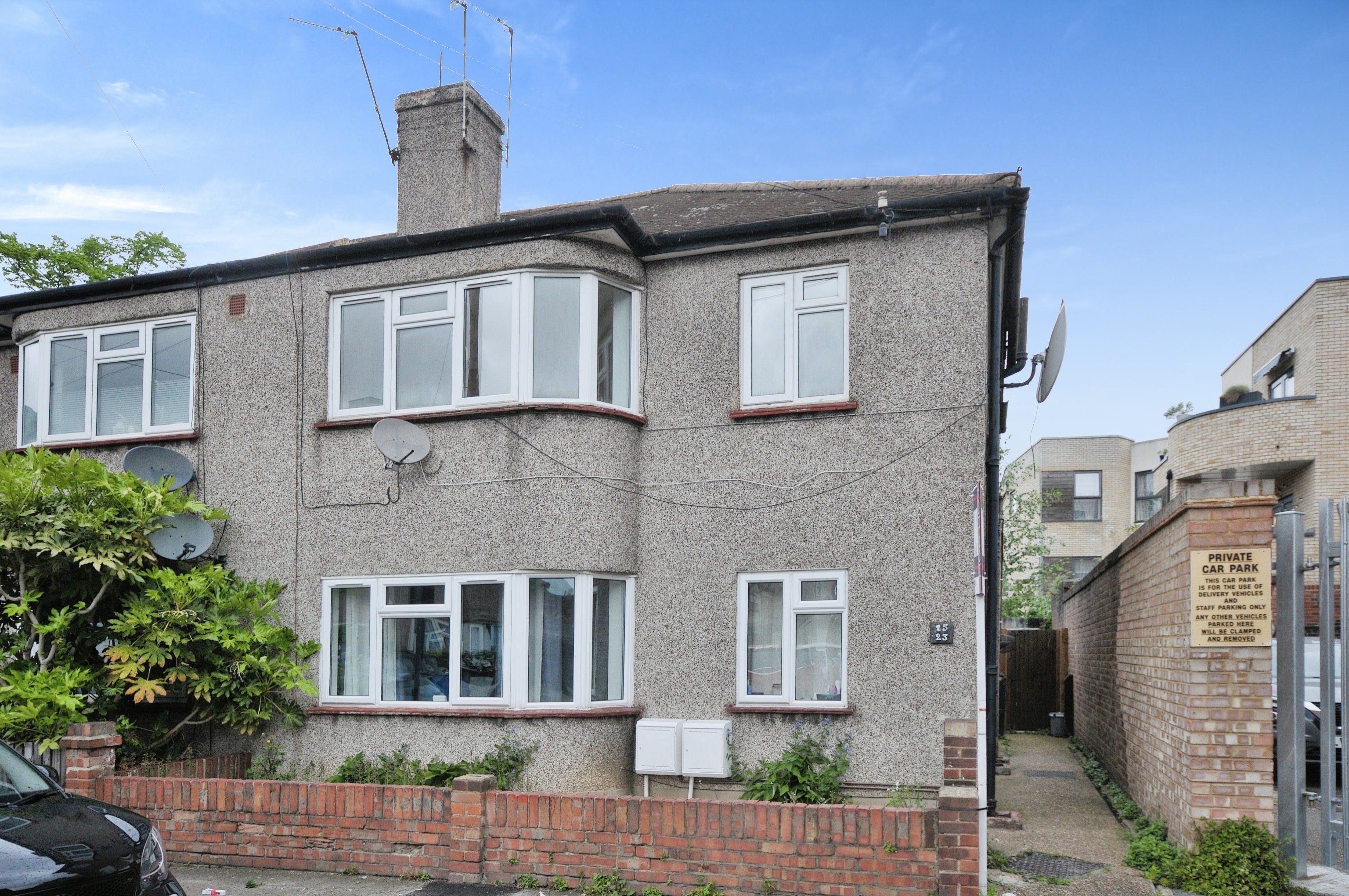 Free property report 23, Morena Street, London, SE6 4JA - Chimnie