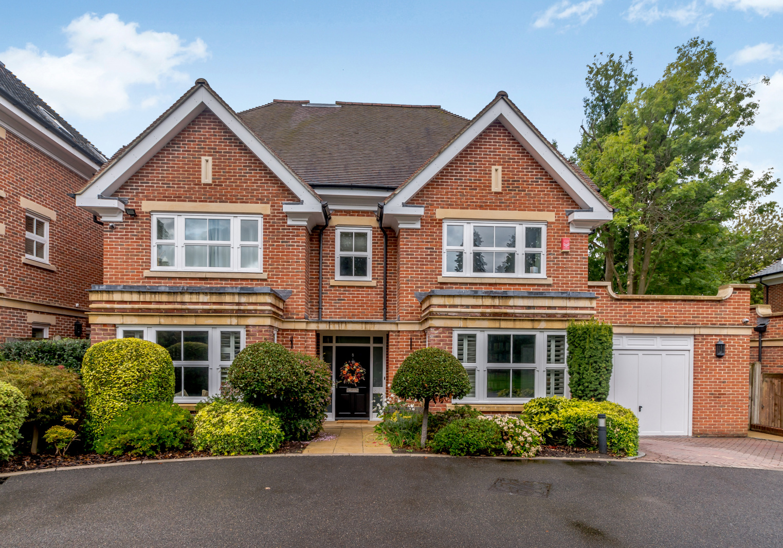 Free property report 5, Glynswood Place, Northwood, HA6 2RE - Chimnie