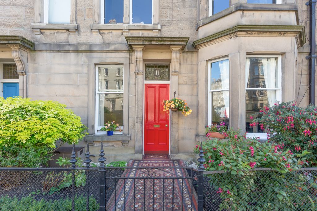 Free property report 11, Comely Bank Avenue, Edinburgh, EH4 1EW - Chimnie