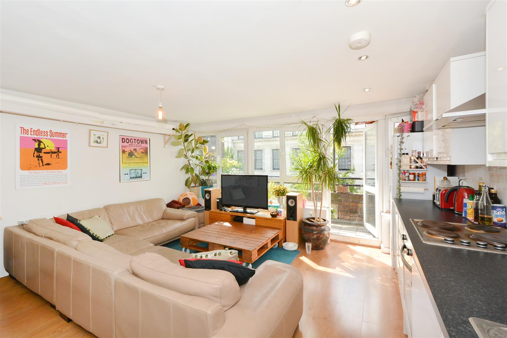 Free property report Flat 44, James Docherty House, Patriot Square ...