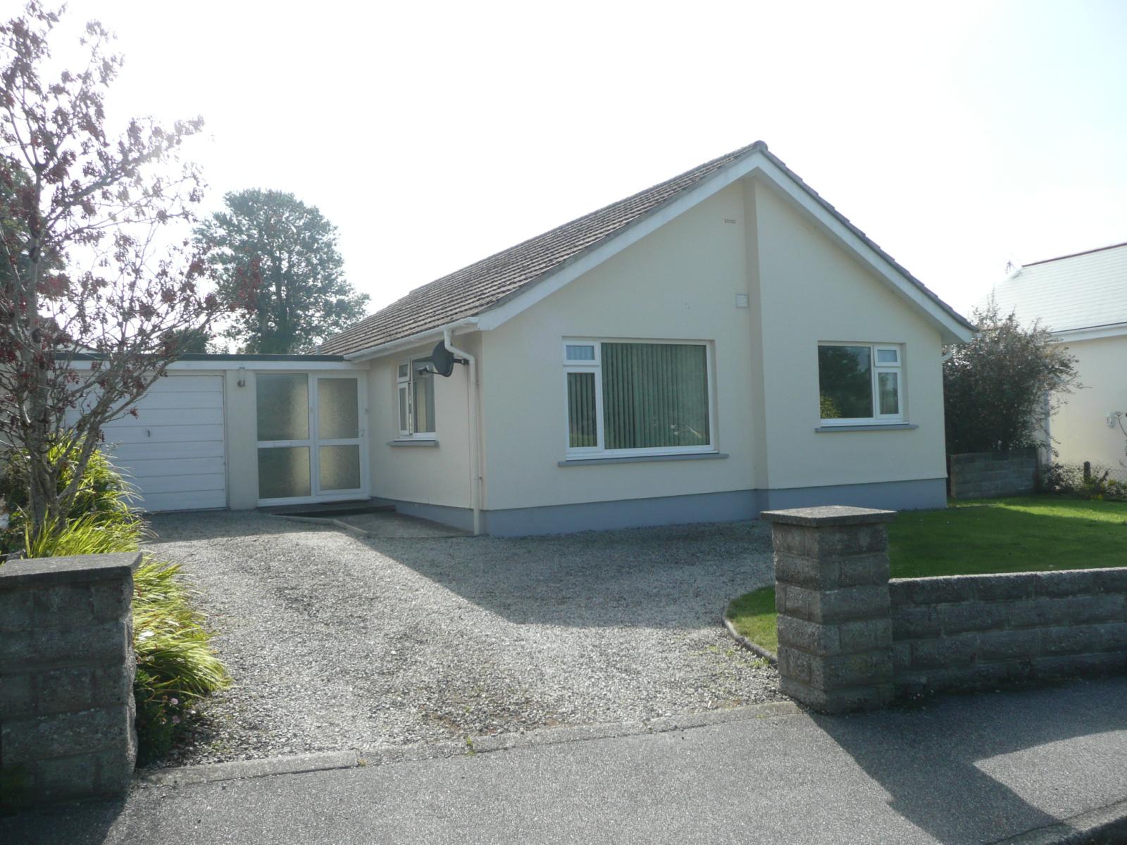 Free property report 4 Pentalek Road, Camborne, TR14 7RQ - Chimnie