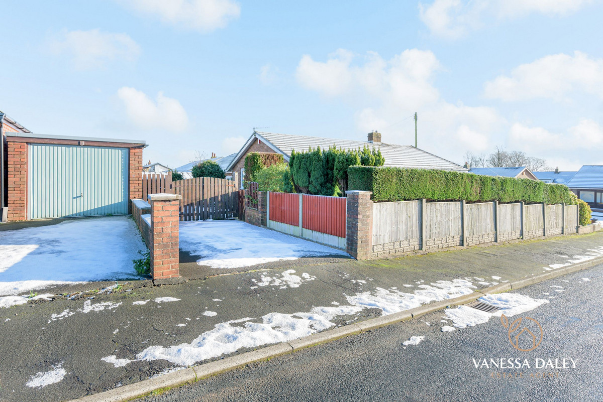Photos of Brindle Close, Preston, 3 PR3 - 69183593 | PrimeLocation