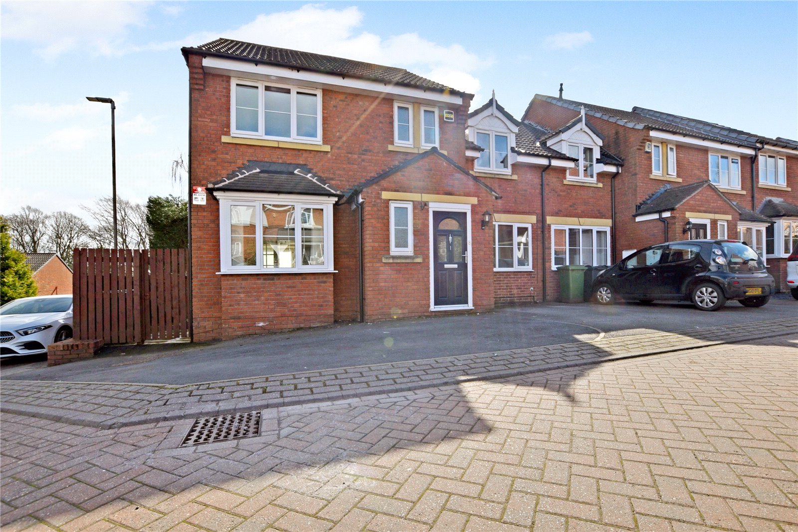 Free property report 1, Chestnut View, Morley, Leeds, LS27 9LB - Chimnie