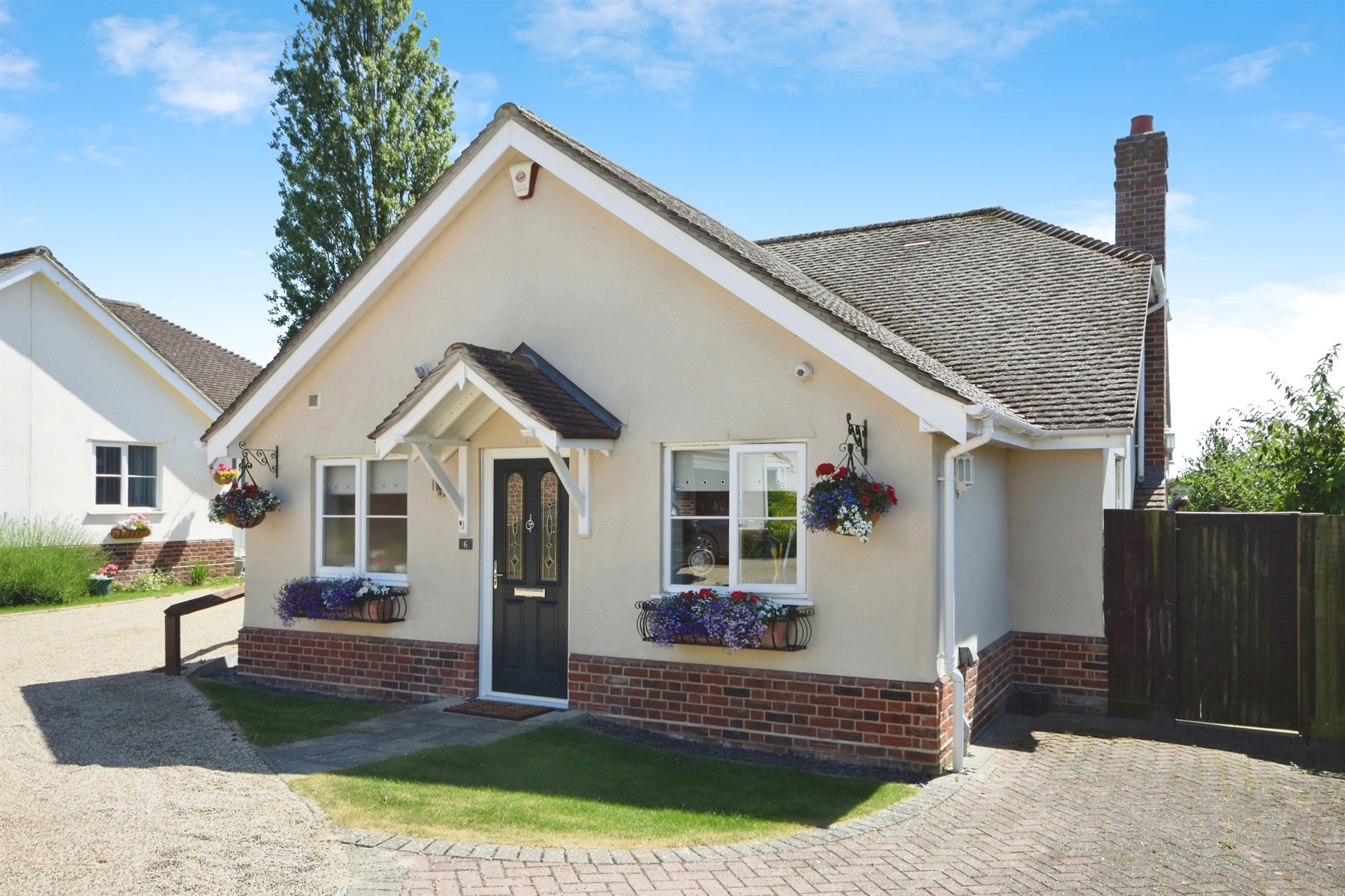 Free property report 6, Bones Yard, Colne Engaine, Colchester, CO6 2FA ...
