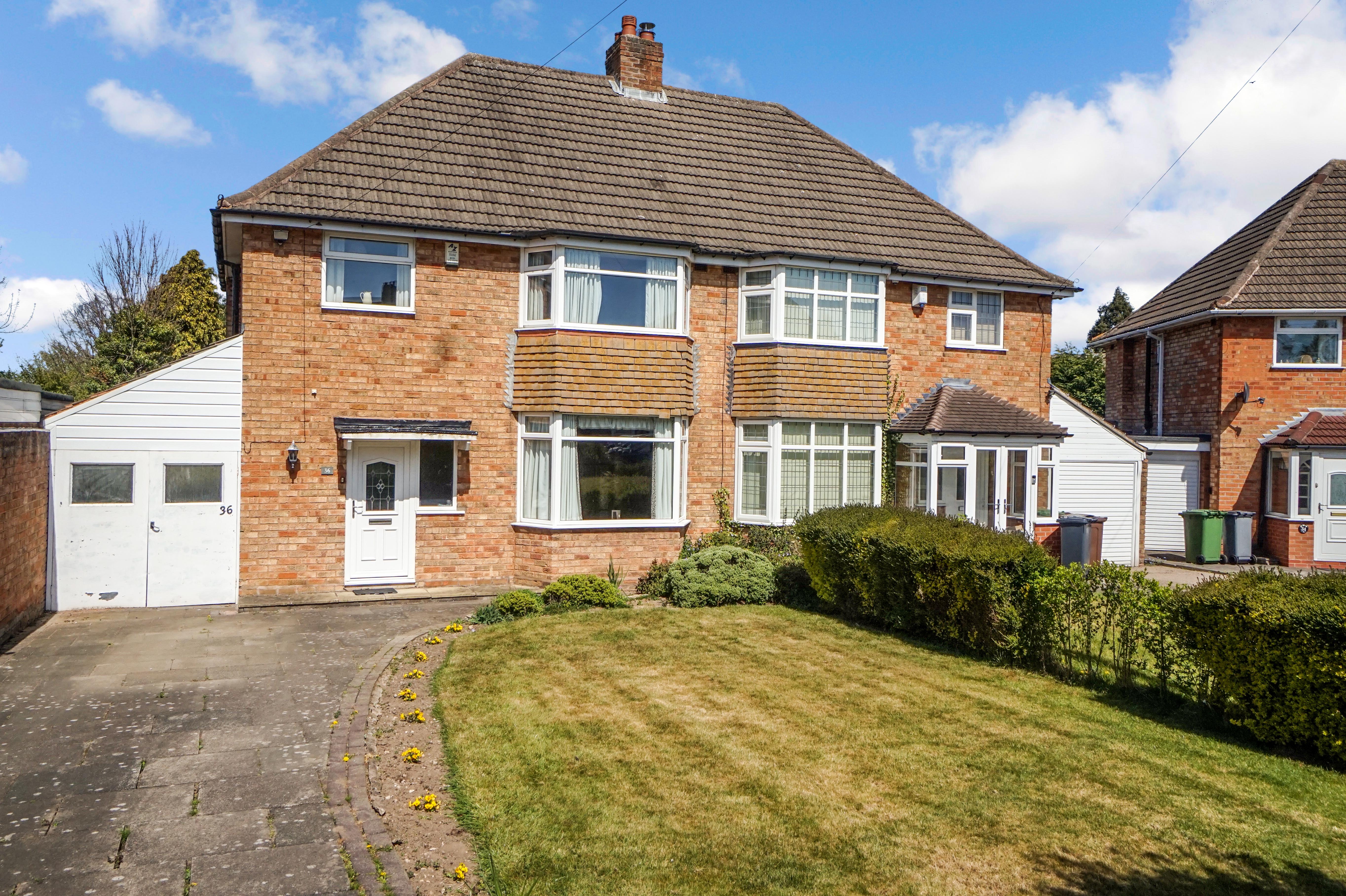 Free property report 36, Clayton Drive, Birmingham, B36 0AN - Chimnie